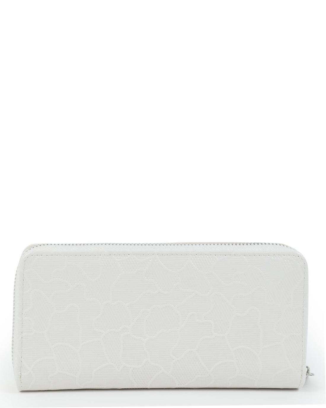 White wallet